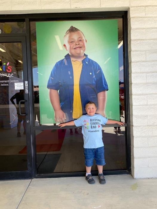 “This must stop!” Pictures meant to honor kids with Down Syndrome ...